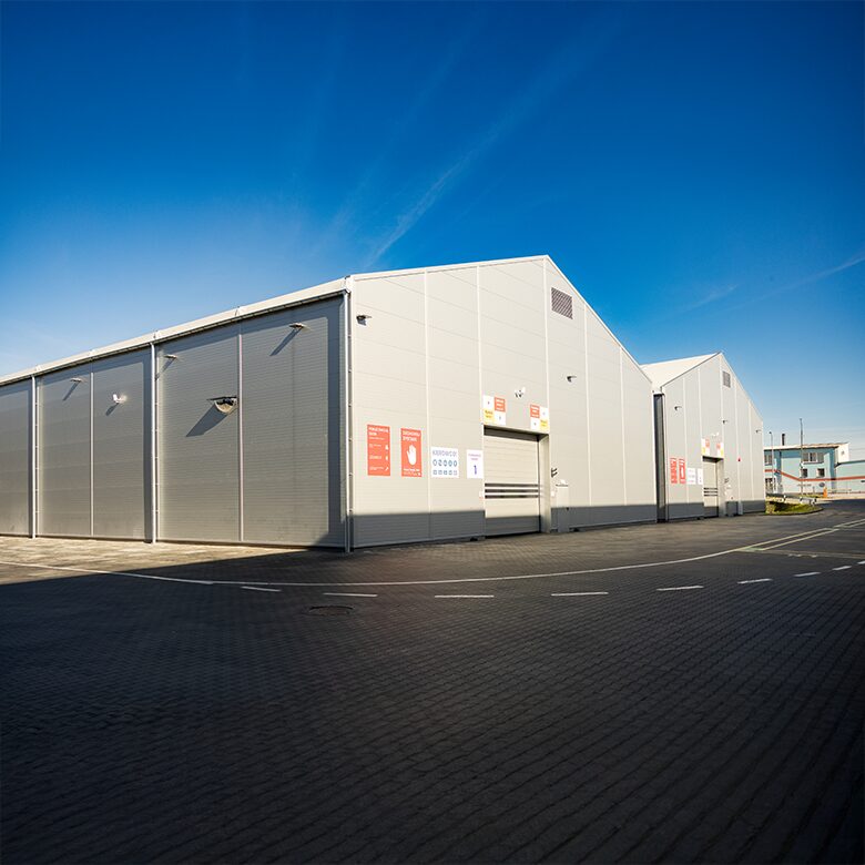 Is a marquee hall a building and do I need a permit? - POLPLAN